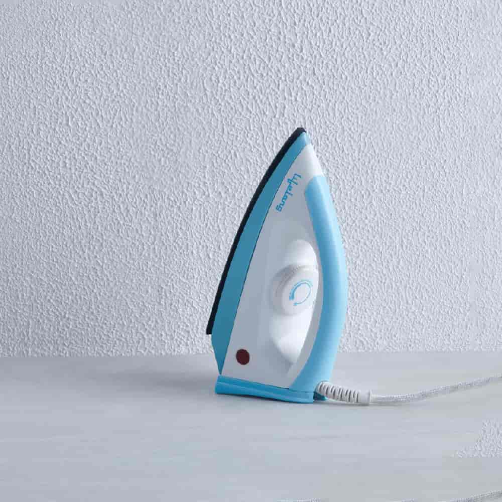 Lifelong 1000W Dry Iron Thermostat Control