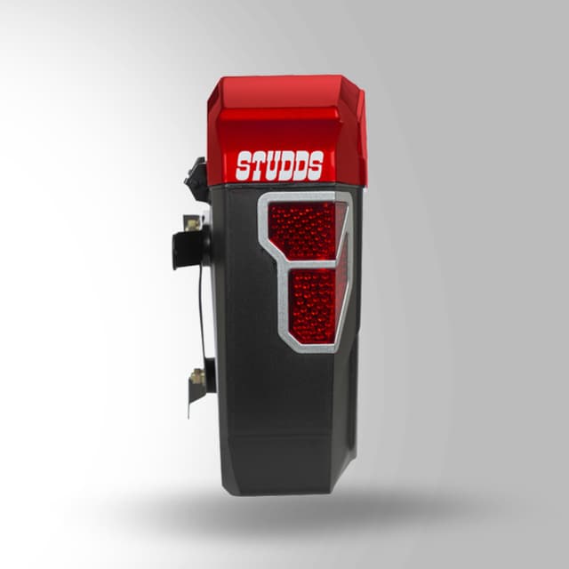Studds Side Box Explorer With Universal Fitment Clamp Red